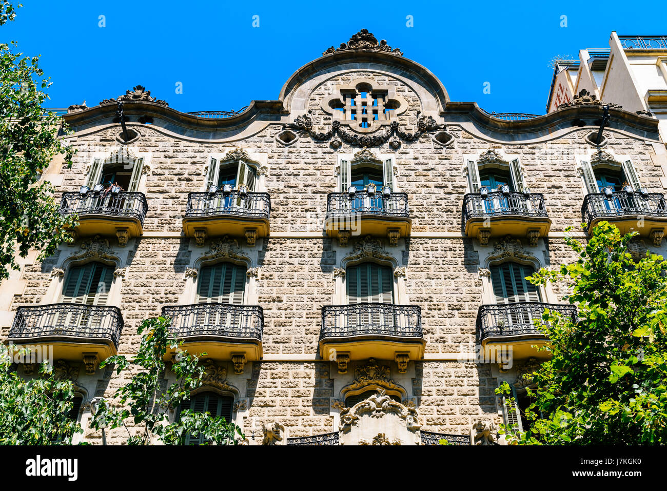 Apartment building facade barcelona hi-res stock photography and images ...