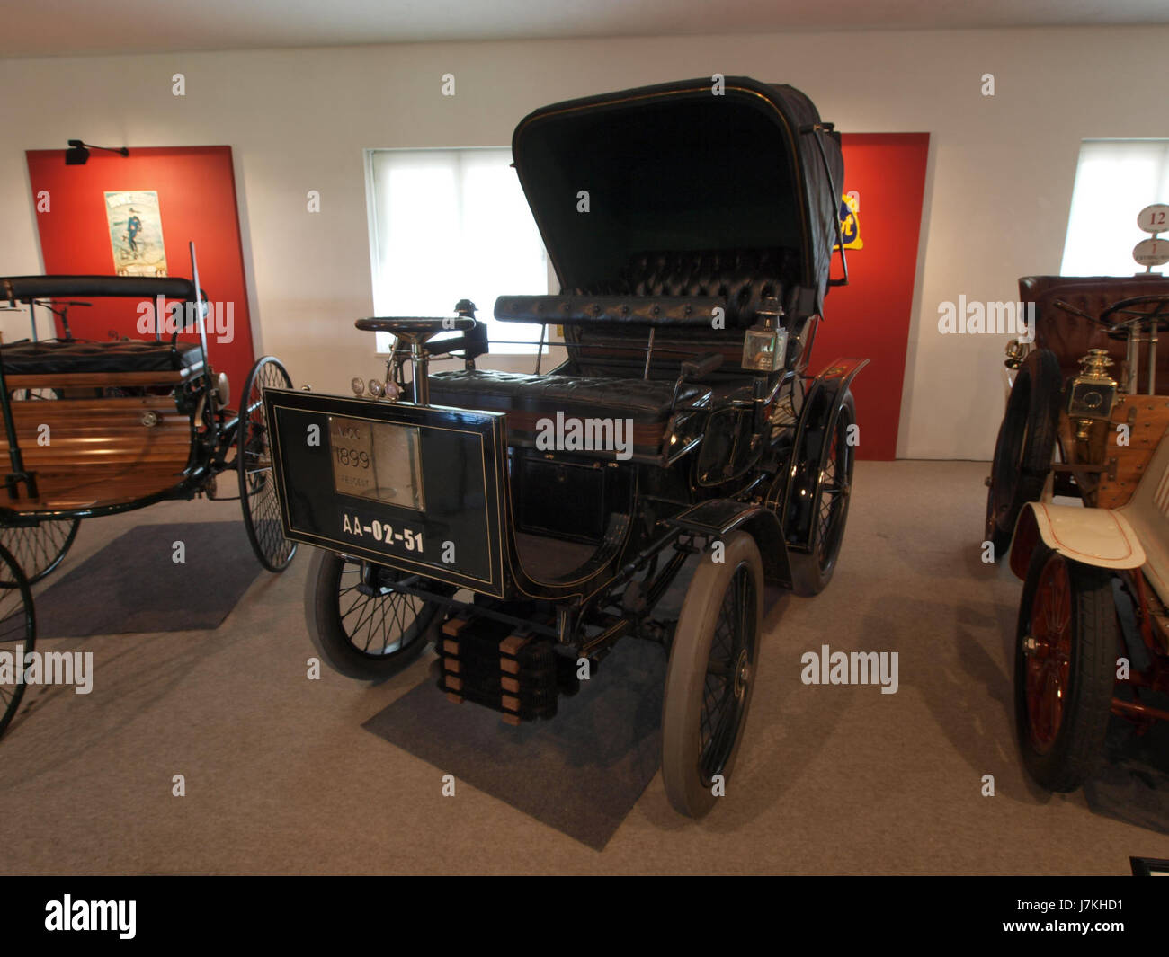 The 1899 Peugeot Tipo 19 is a vintage car model, with a 5hp engine ...