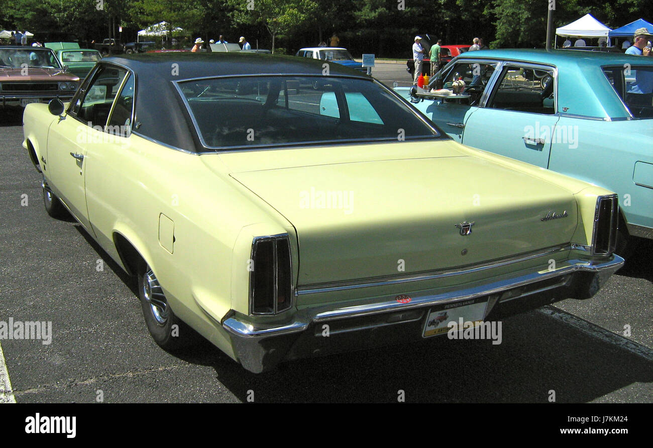 1967 AMC Ambassador 880 2 door sedan yellow AnnMD r Stock Photo - Alamy