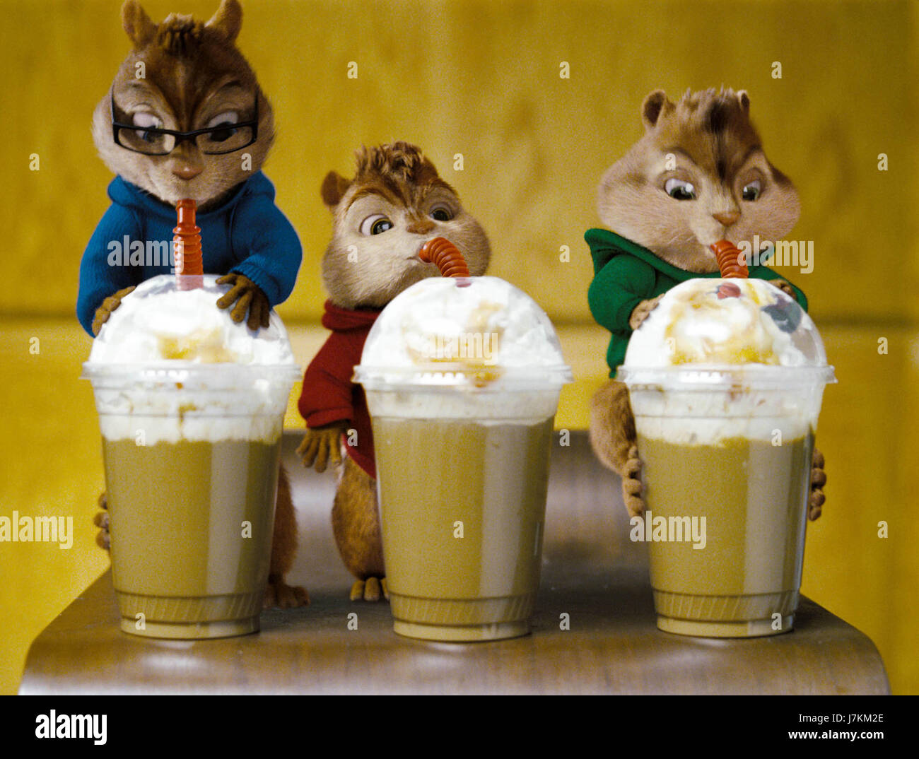 ALVIN AND THE CHIPMUNKS (2007) TIM HILL (DIR) 20TH CENTURY FOX ...