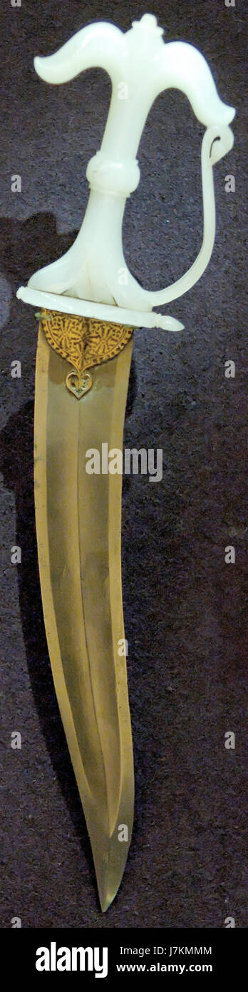 The Dagger Flower, showcased at the Louvre, is a fascinating botanical ...