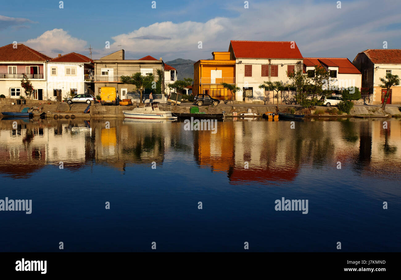 Opuzen in Neretva delta, Croatia Stock Photo - Alamy