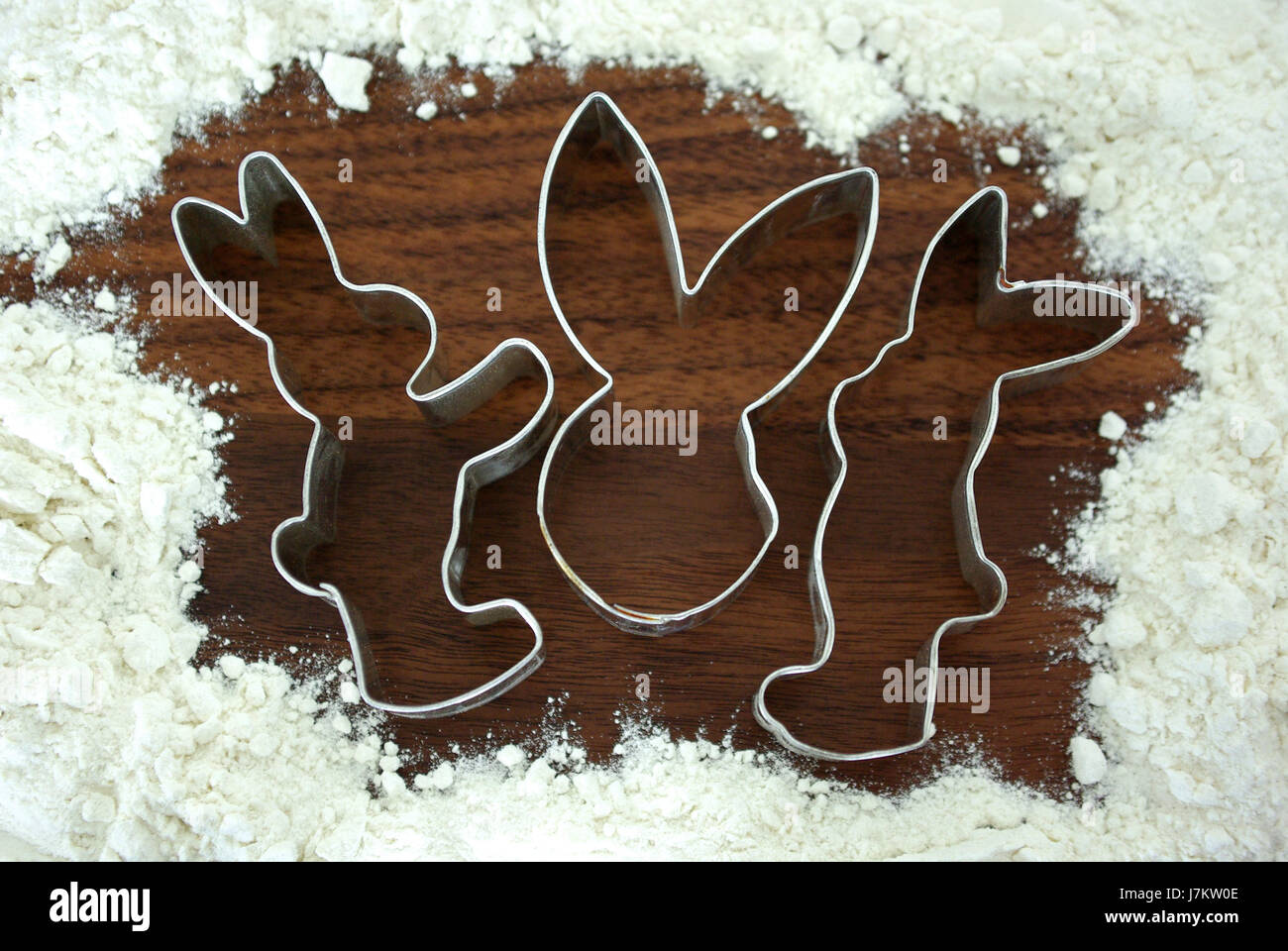 easter flour hare easter-bunny bake symbolic easter cake pie cakes ...