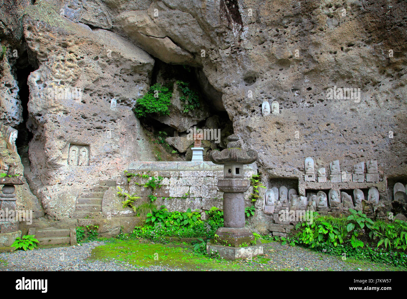 Oya Ji High Resolution Stock Photography and Images - Alamy