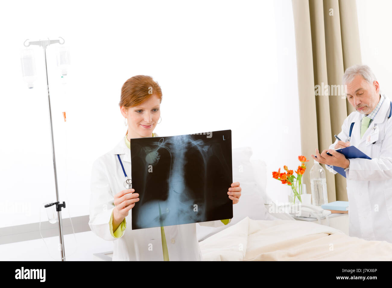 doctor physician medic medical practicioner woman medicinally medical ...