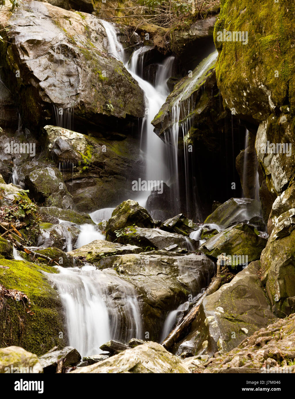 Thousand drips waterfall hi-res stock photography and images - Alamy