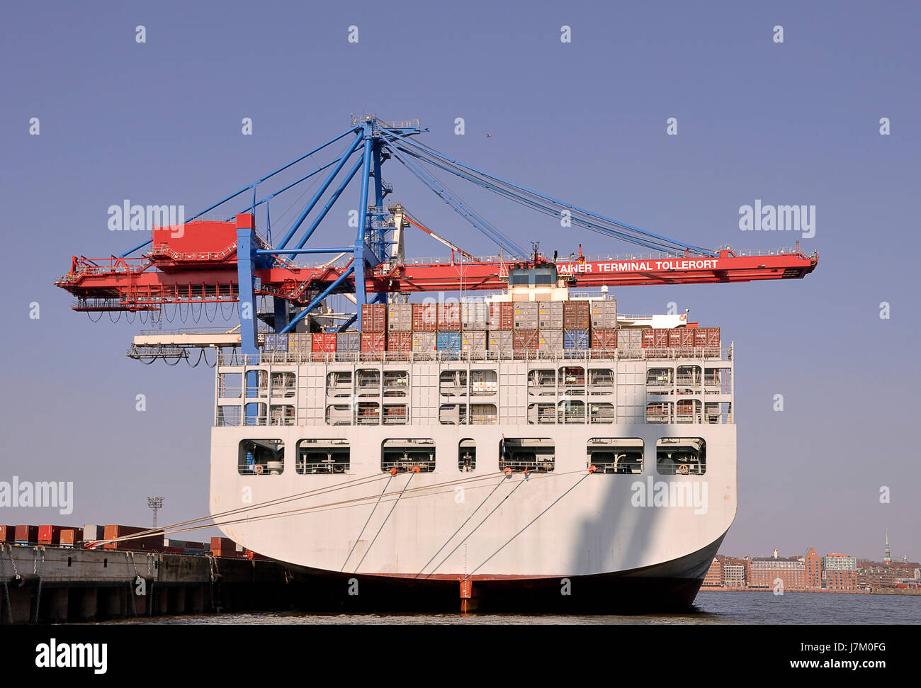 container ship harbor harbours container containers sailing boat ...