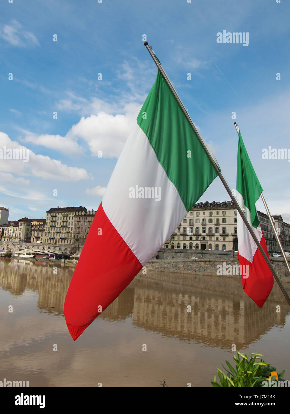 flags italy march europe italian flags anniversary italia unification ...