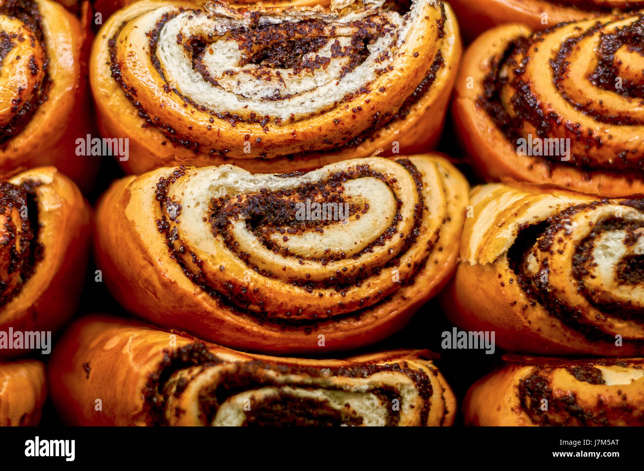 Buns with poppy seeds. Russian national food Stock Photo - Alamy