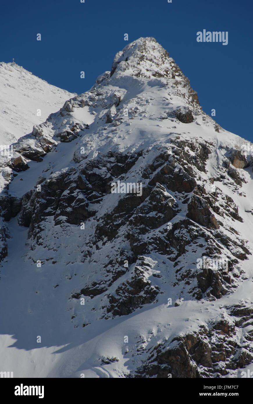 blue winter alps ski-region snow mountain blue spare time free time ...