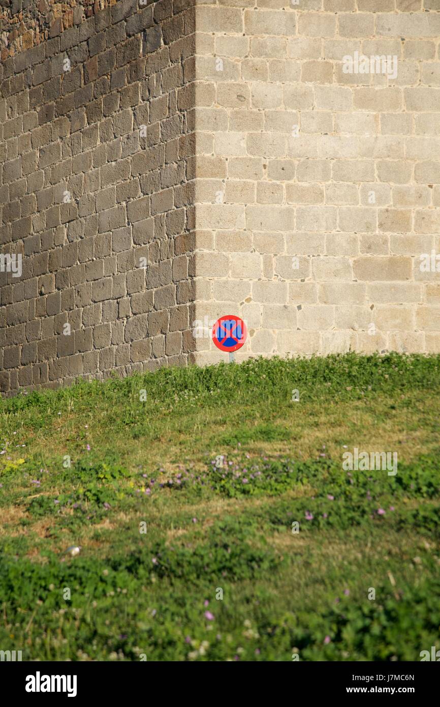 sign signal spain wall fortification castle landmark chateau sign ...