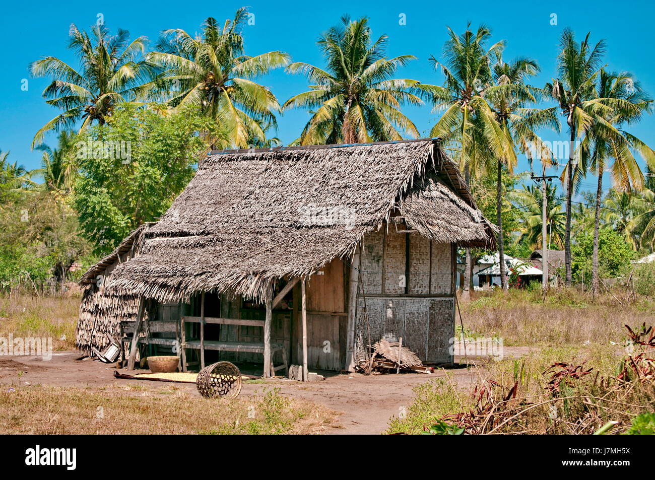 house building travel indonesia rural poor miserable indigent ...