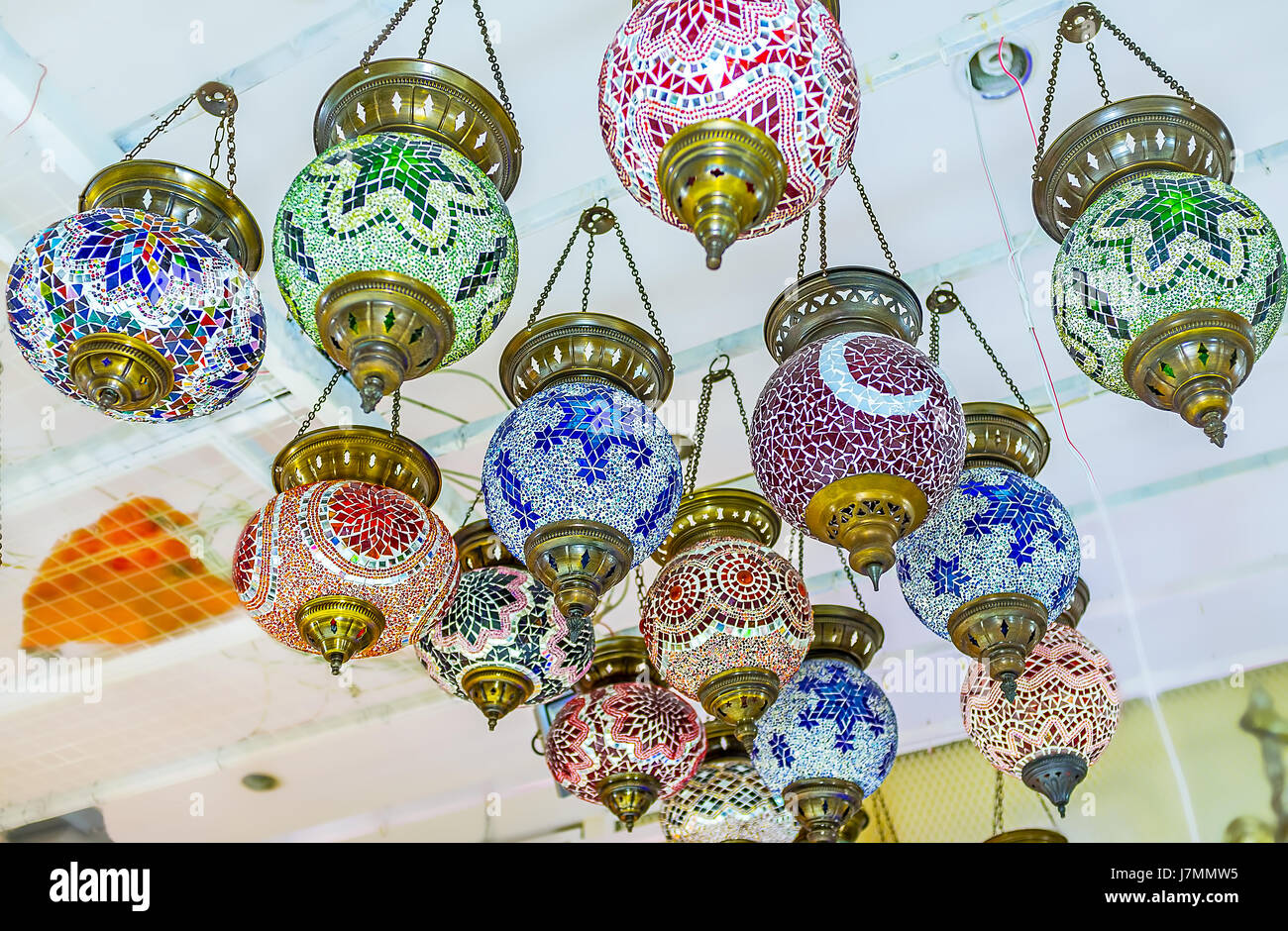 Stained glass lamps hi-res stock photography and images - Alamy