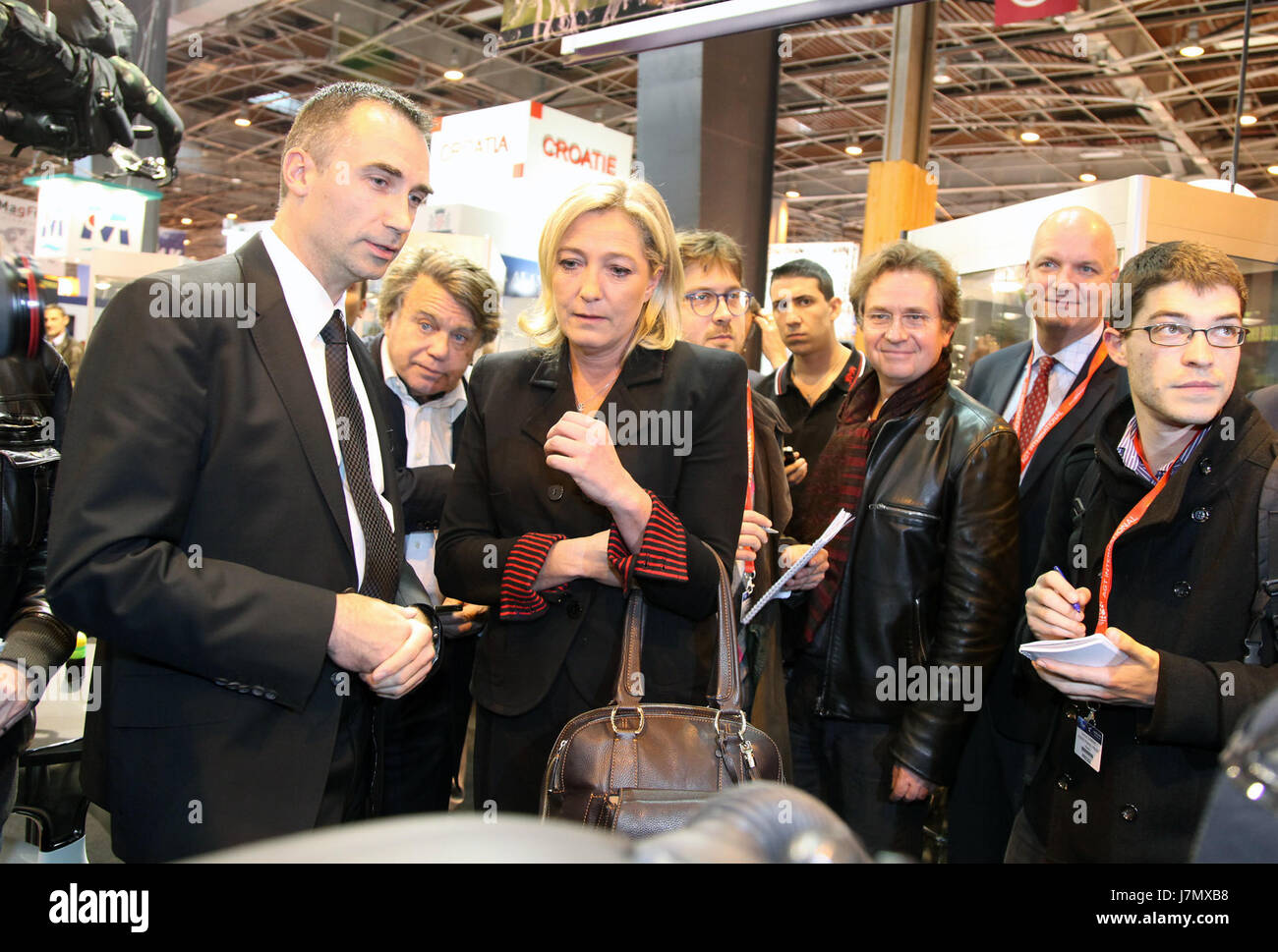 Map of paris 2011 hi-res stock photography and images - Alamy