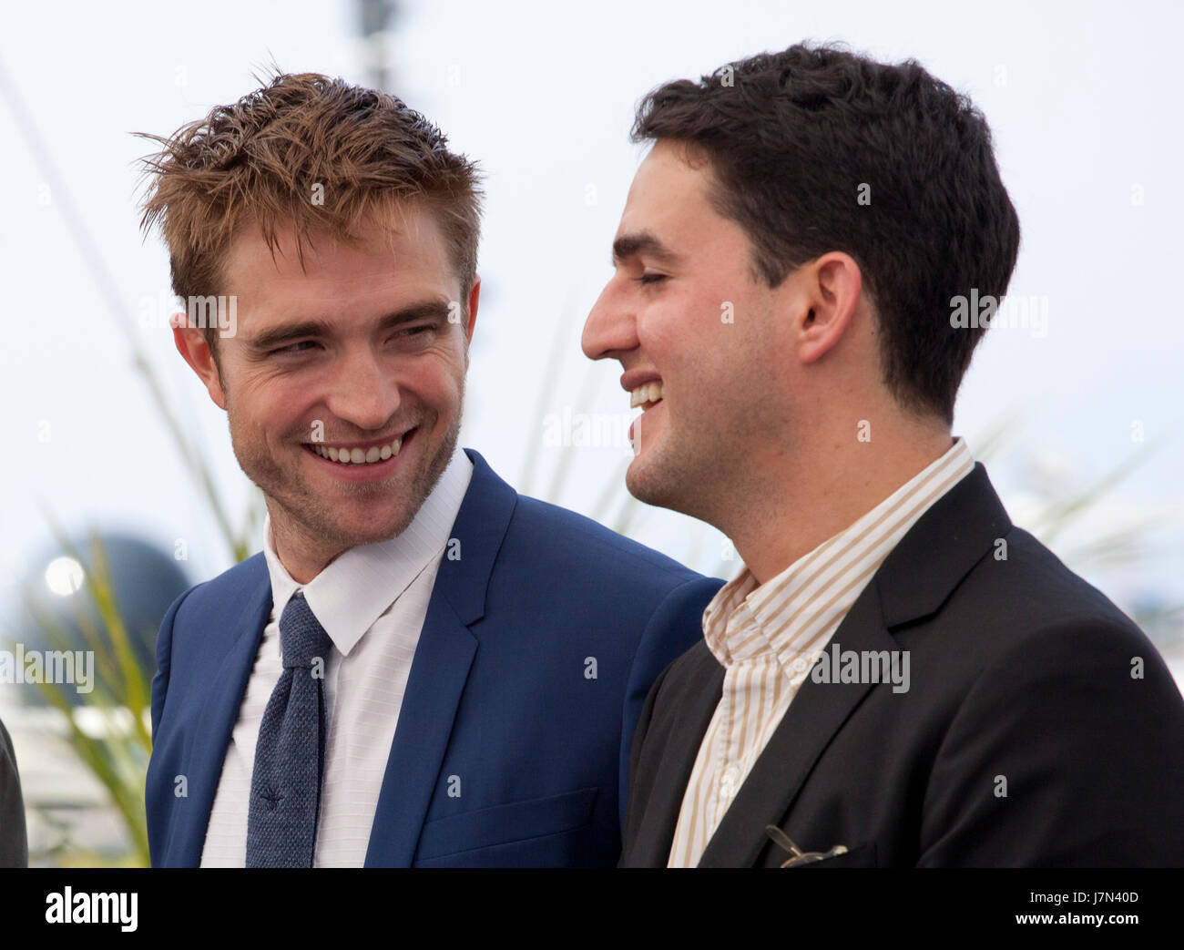 Cannes, France. 25th May, 2017. Robert Pattinson and Ben Safdie at the ...