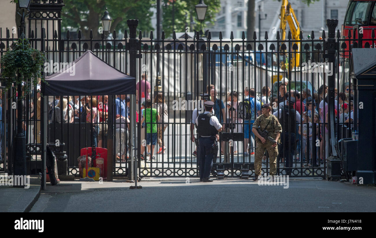 Heightened security hi-res stock photography and images - Alamy