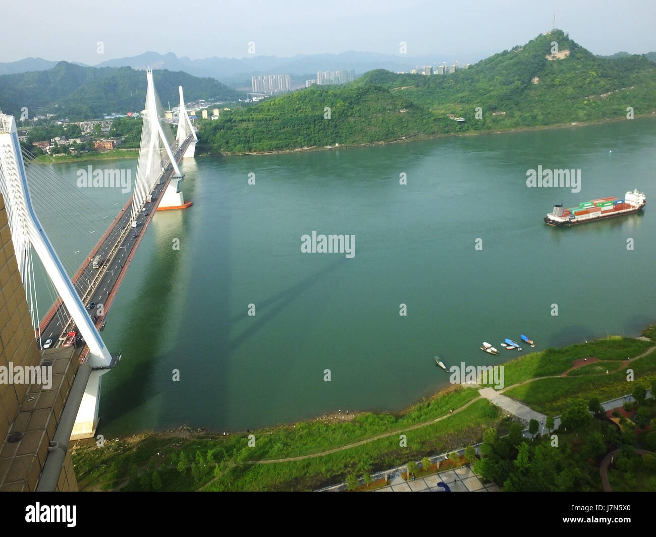 Yichang Bridge China High Resolution Stock Photography and Images - Alamy