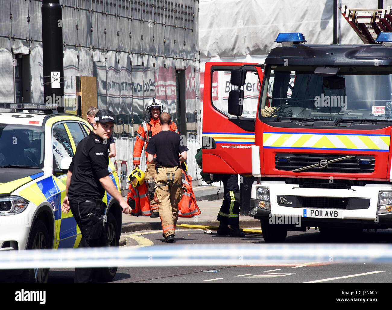 Bomb disposal units hi-res stock photography and images - Alamy