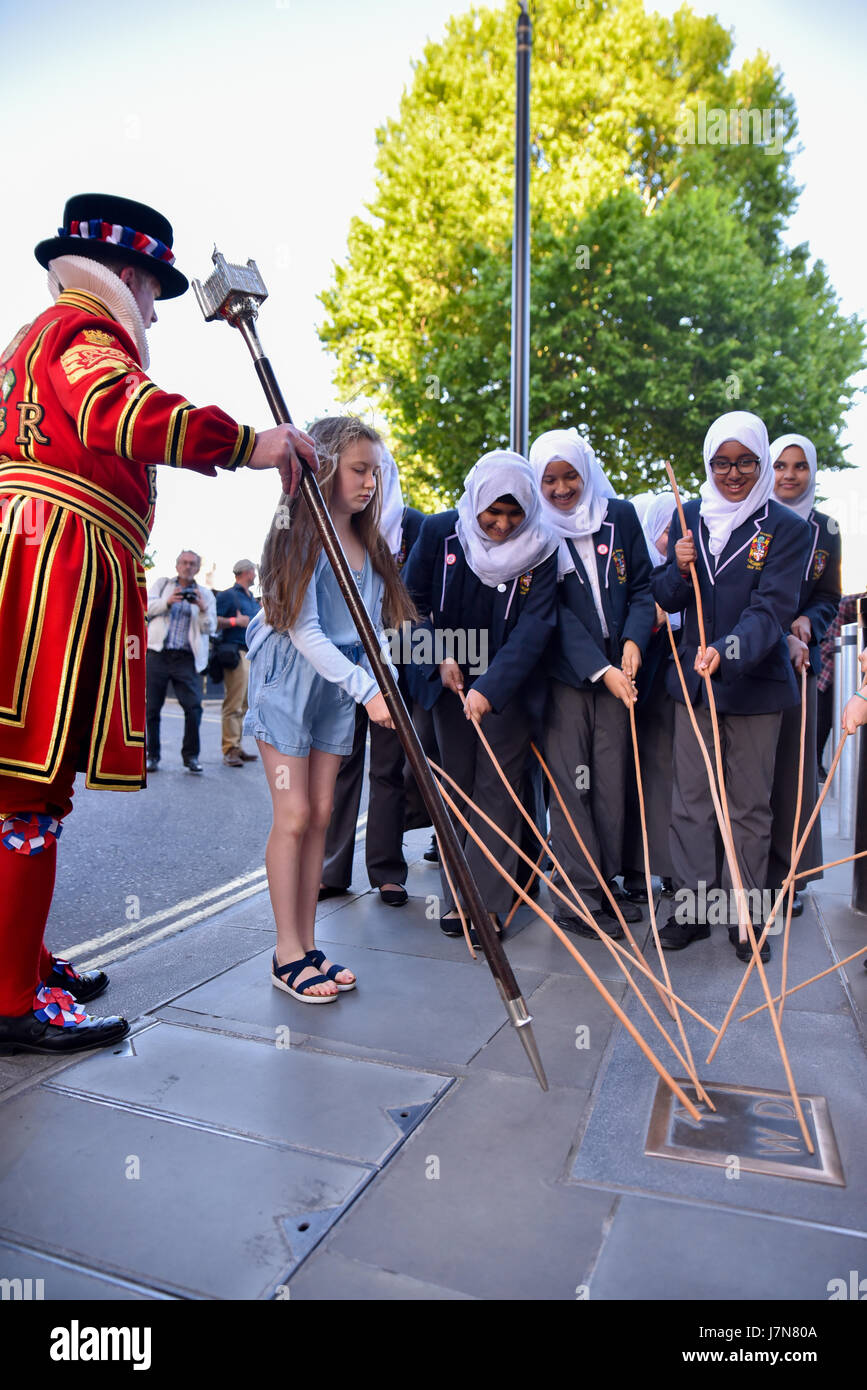 Beating the bounds tower of london hi-res stock photography and images ...