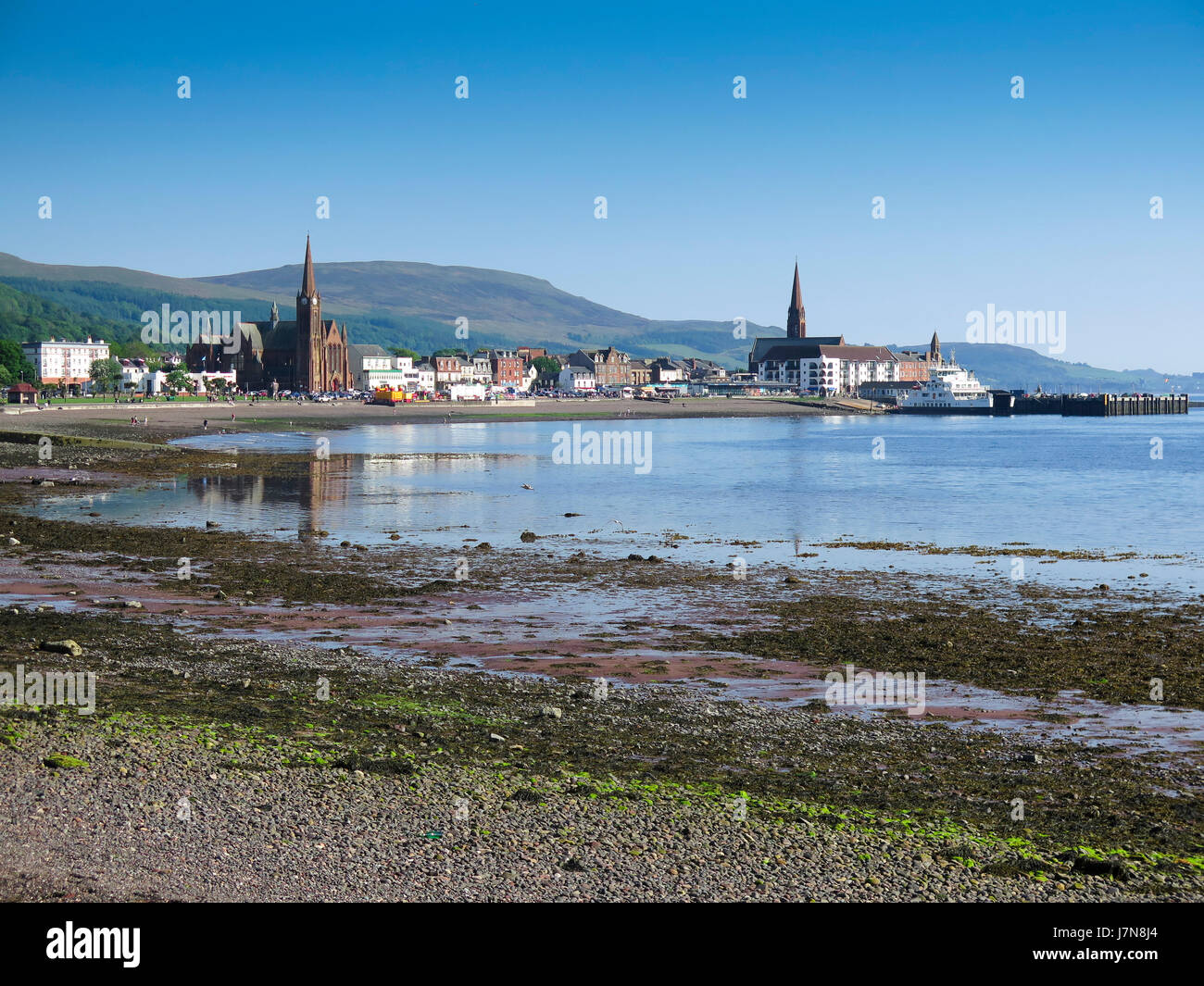 Largs Scotland 25 May 2017. People enjoying the mild evening after ...