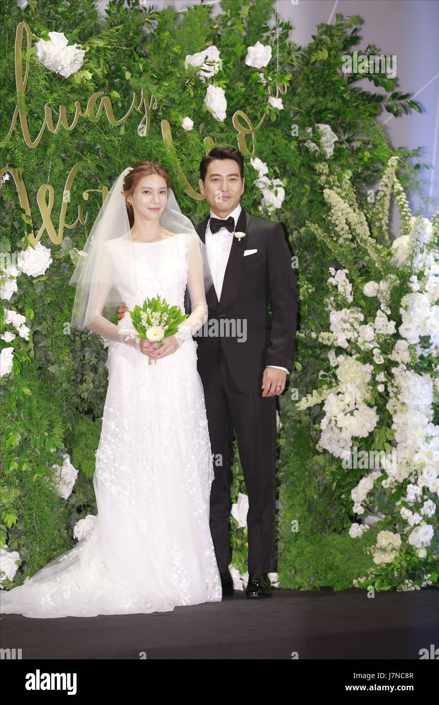 Seoul, Korea. 25th May, 2017. Sangwook Joo and Ye-ryeon Cha Get Married ...