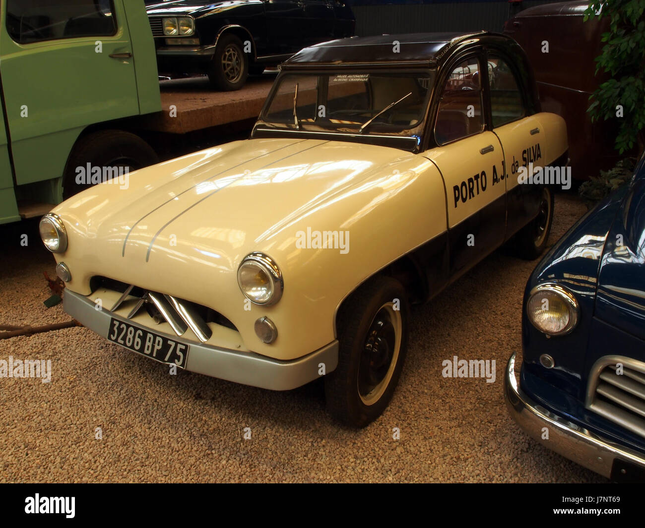 1953 citroen hi-res stock photography and images - Alamy