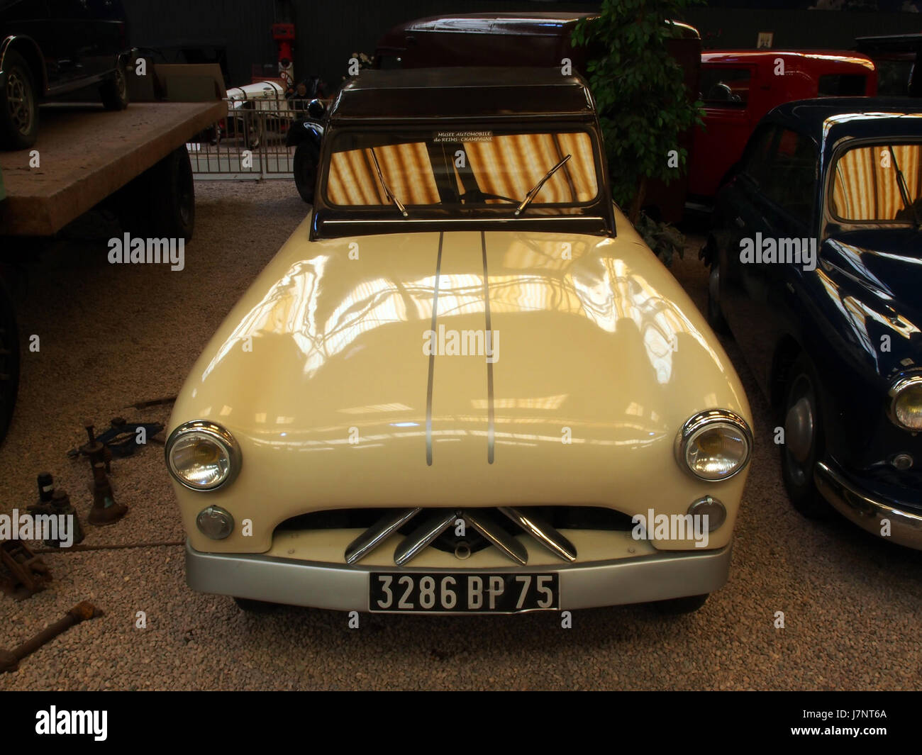 1953 citroen hi-res stock photography and images - Alamy