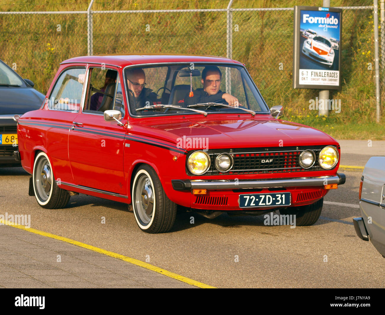 The 1978 Volvo 66 was a compact car produced by the Swedish ...