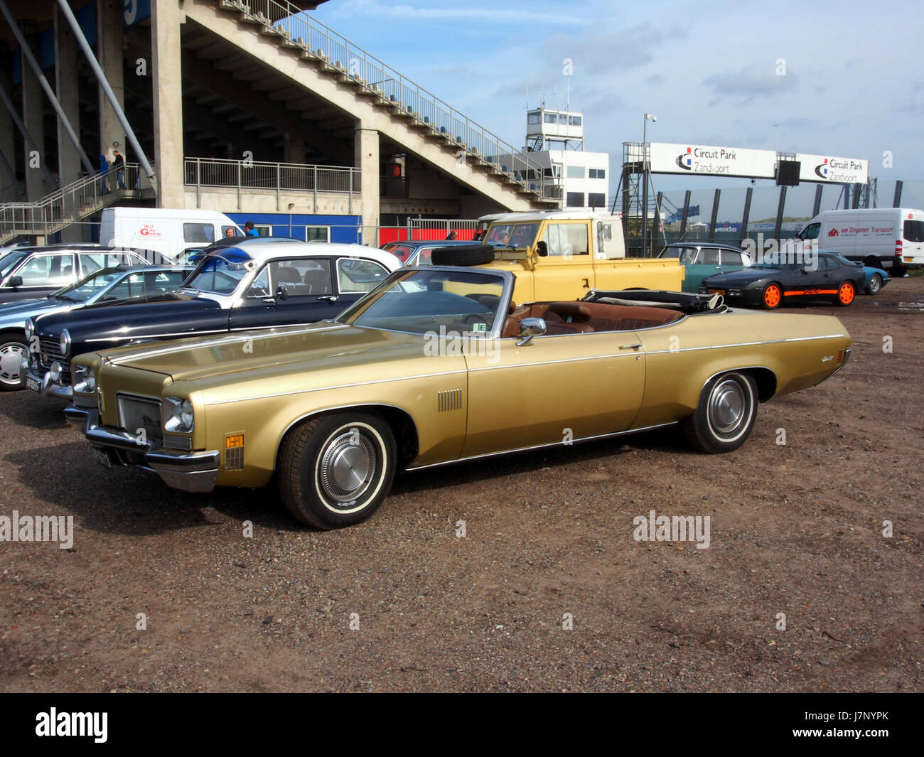 Oldsmobile Delta 88 Convertible