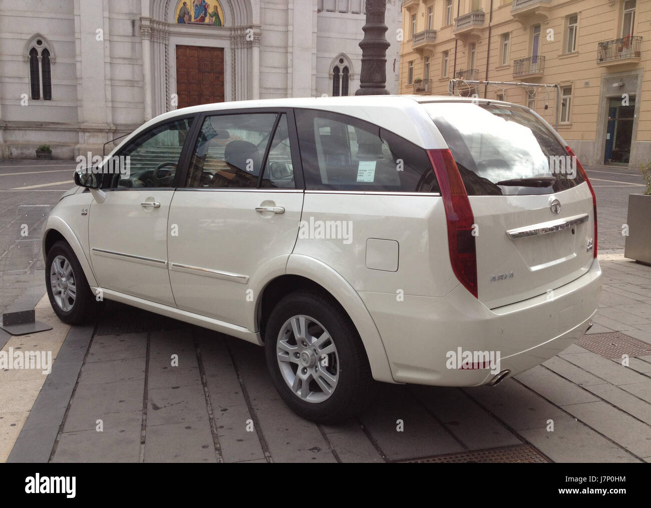 Tata aria hi-res stock photography and images - Alamy