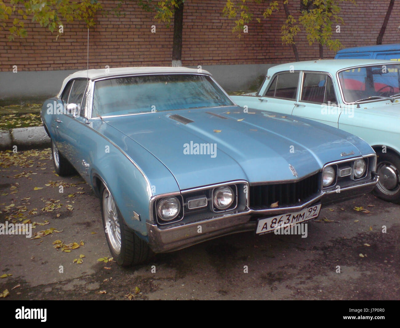 1968 Oldsmobile 442 Stock Photo - Alamy