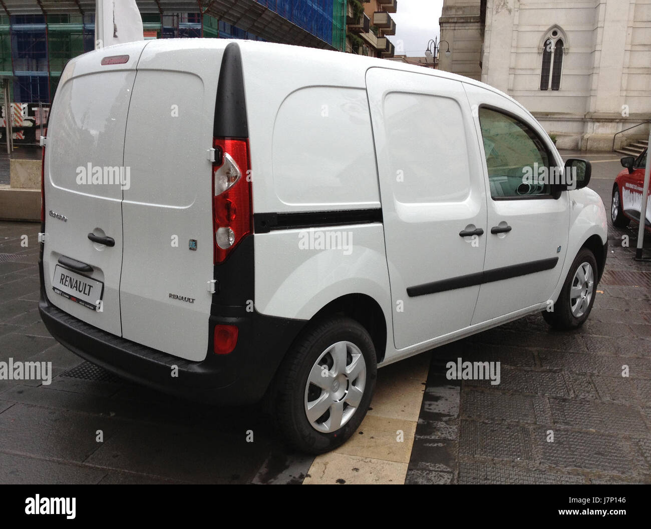The 2012 Renault Kangoo Z.E. is an electric version of the Kangoo van ...