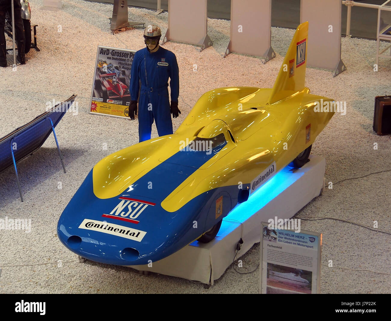 Streamliner hi-res stock photography and images - Alamy