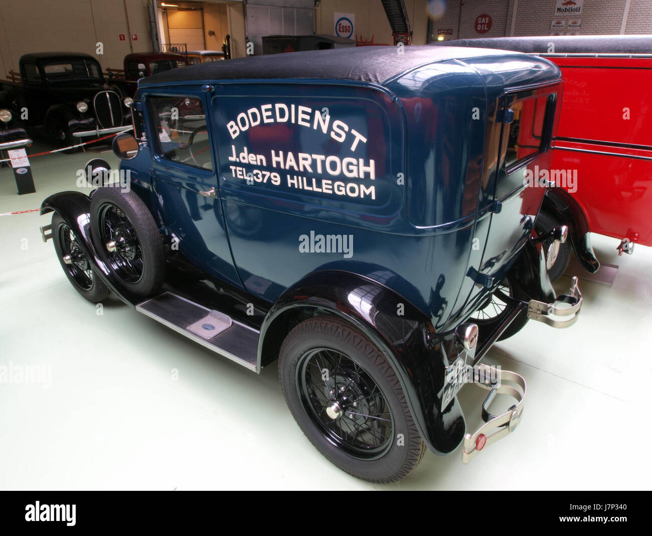 Vintage truck 1920s hi-res stock photography and images - Alamy