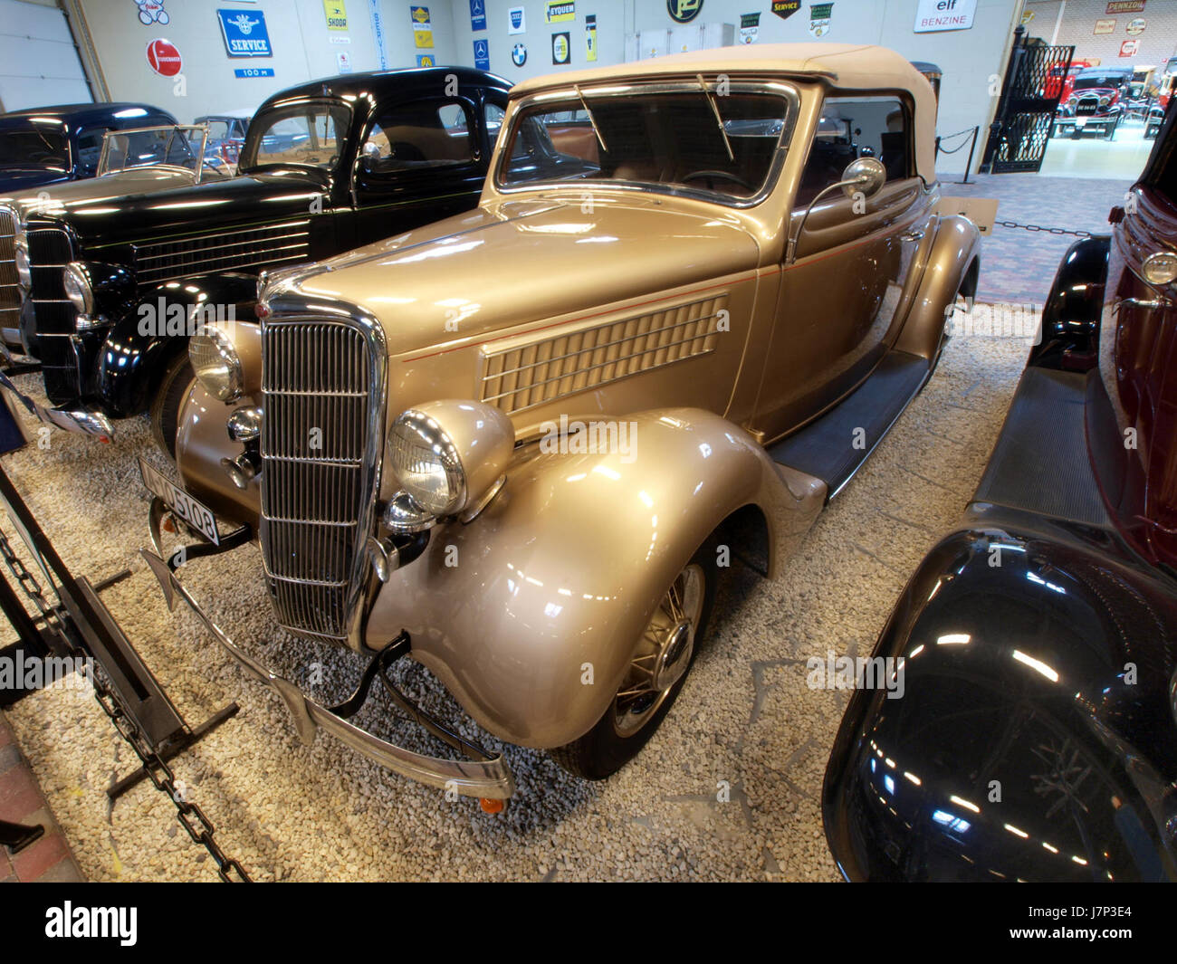1935 ford cabriolet hi-res stock photography and images - Alamy