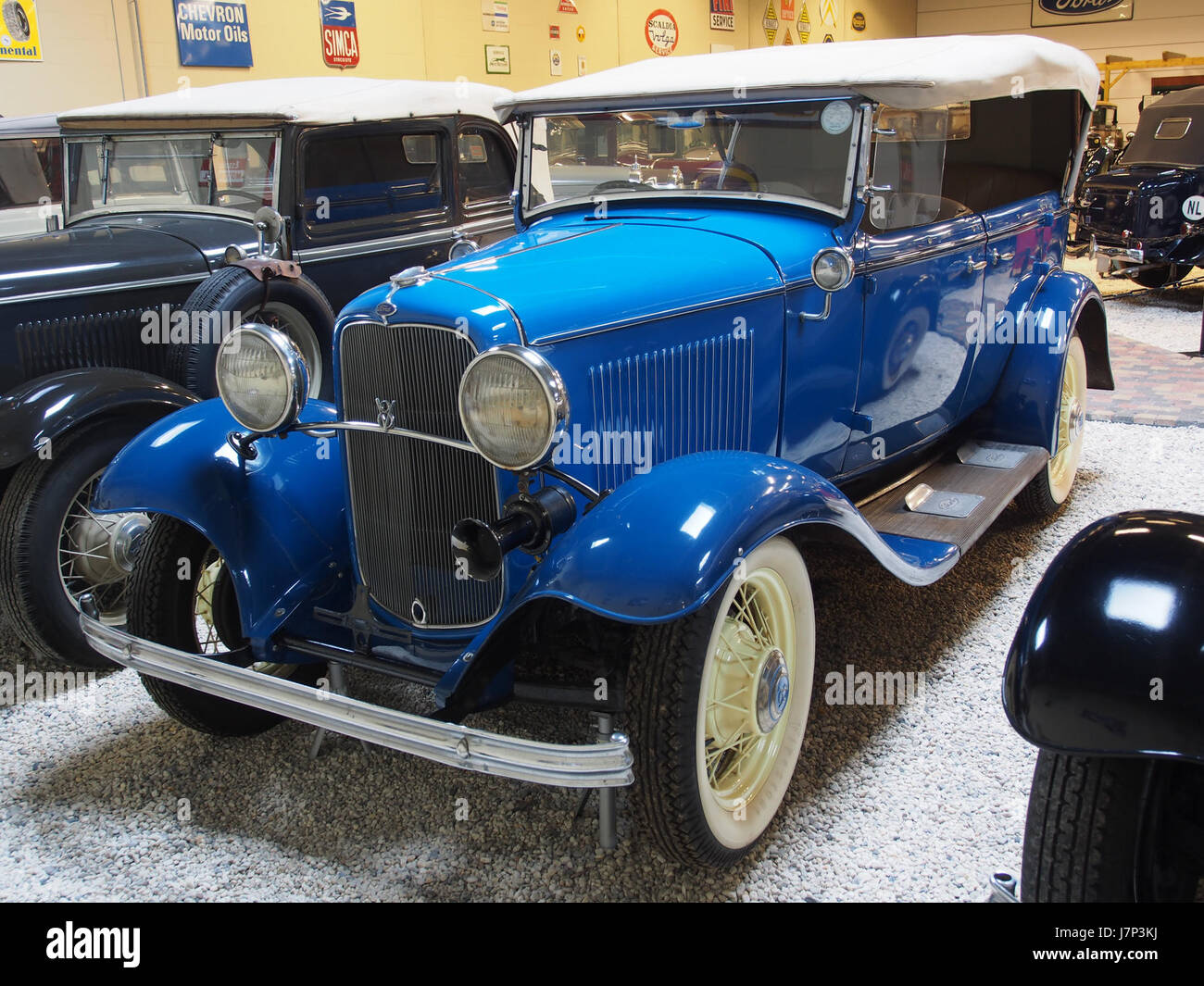 1932 Ford 13 Pheaton pic1 Stock Photo - Alamy