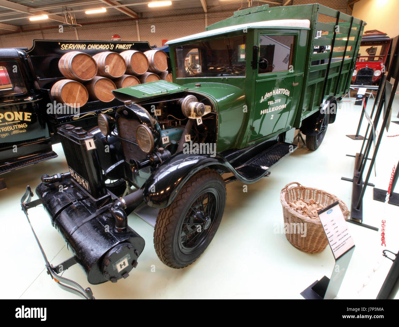 Vintage truck 1920s hi-res stock photography and images - Alamy