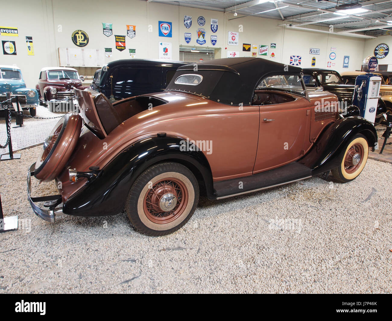 1935 ford roadster hi-res stock photography and images - Alamy