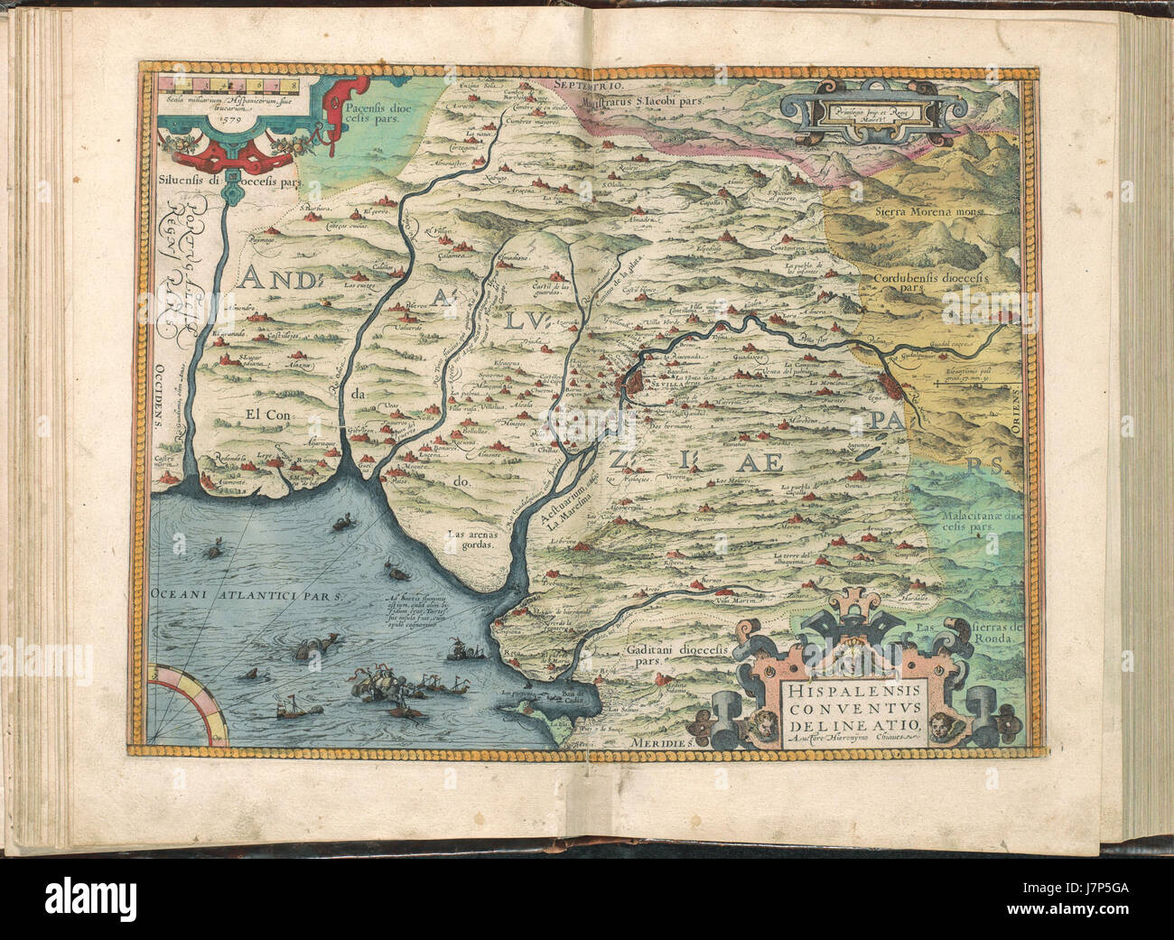 Detailed maps from atlas hi-res stock photography and images - Alamy