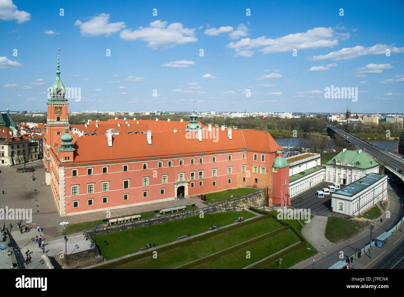 Castle Square (plac Zamkowy) and Royal Castle with The Copper-Roof ...