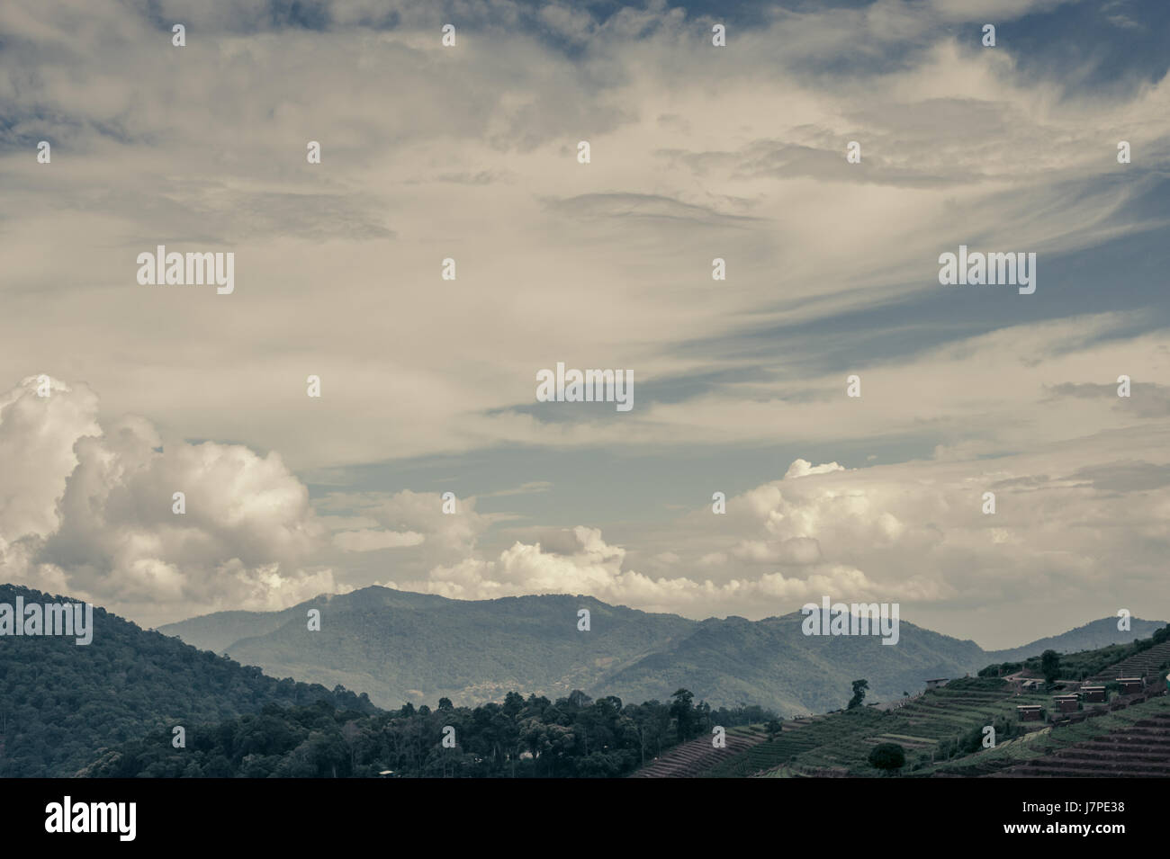Beautiful blue sky and hill mountain at Mon Cham (Mon Jam), Chiangmai ...