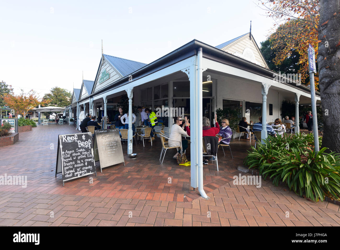 The rooster australia hi-res stock photography and images - Alamy