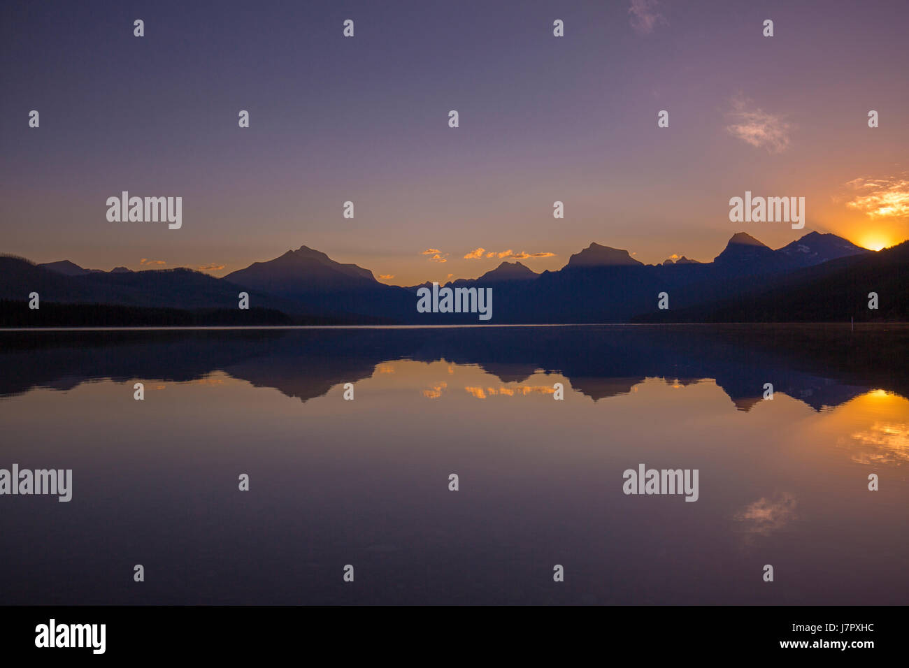 Lake McDonald / Lake / Sunrise / Sunset/ Reflections Stock Photo - Alamy