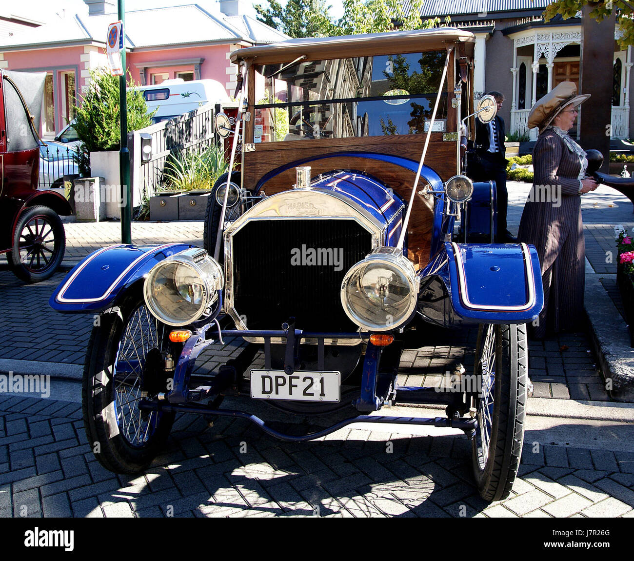 The 1911 Napier Colonial Tourer was a luxury automobile designed for ...