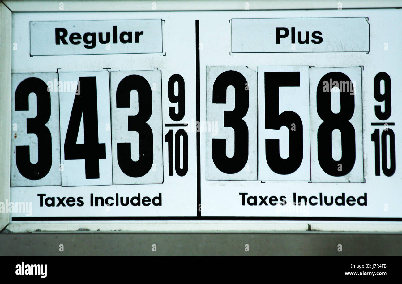 Regular gas hi-res stock photography and images - Alamy