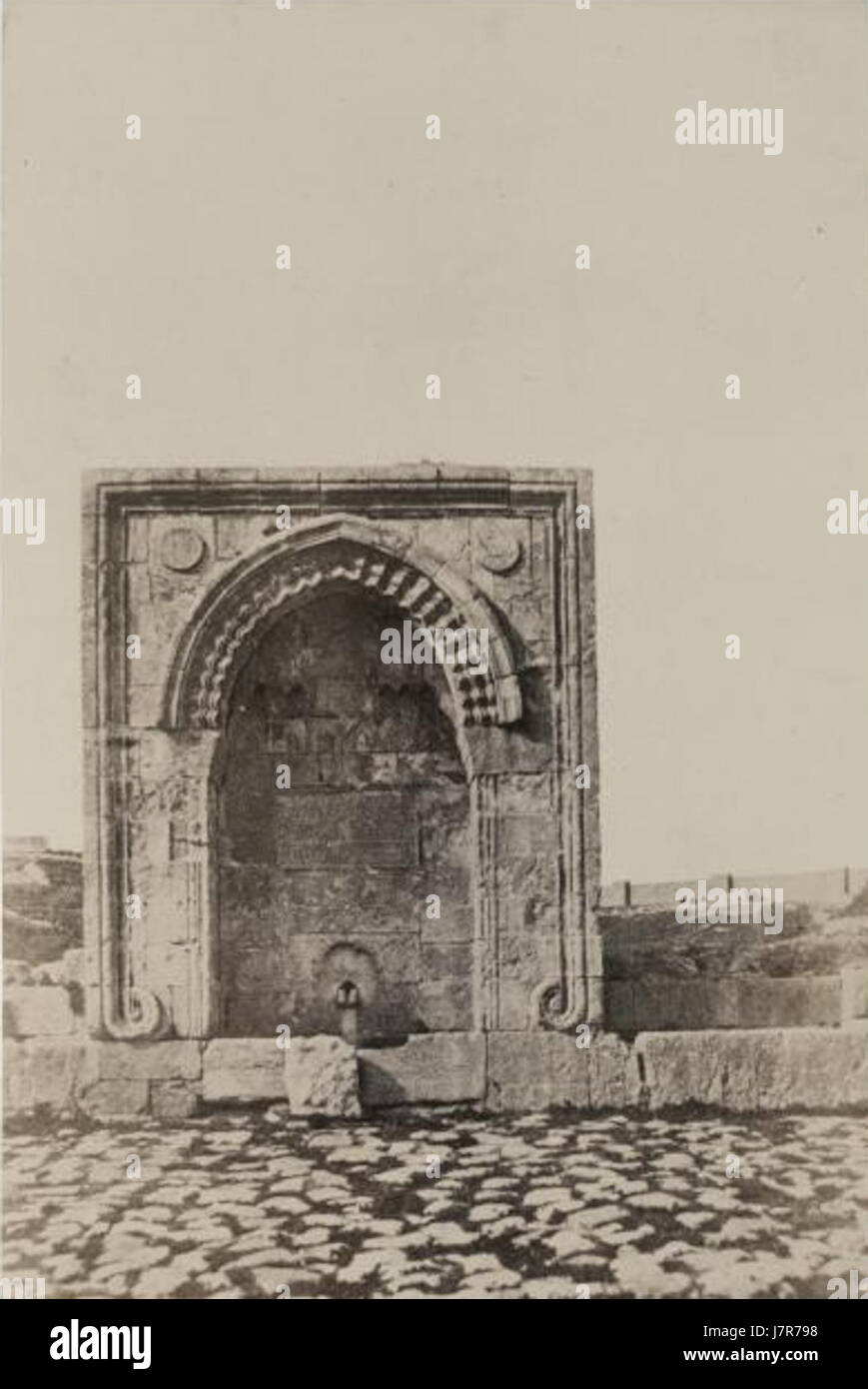 'Fontaine Arabe 2' by A. Salzmann depicts an Arabic fountain in ...