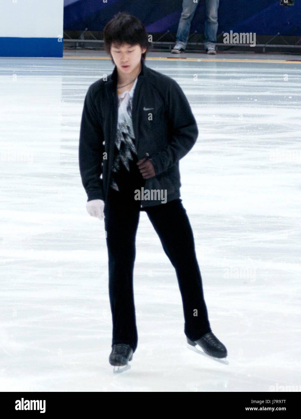 Figure champion skating hi-res stock photography and images - Alamy
