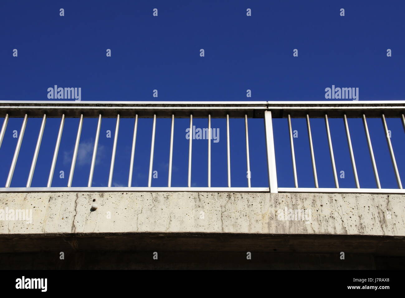 railing aluminum aluminium bridge parapet modern modernity concrete ...