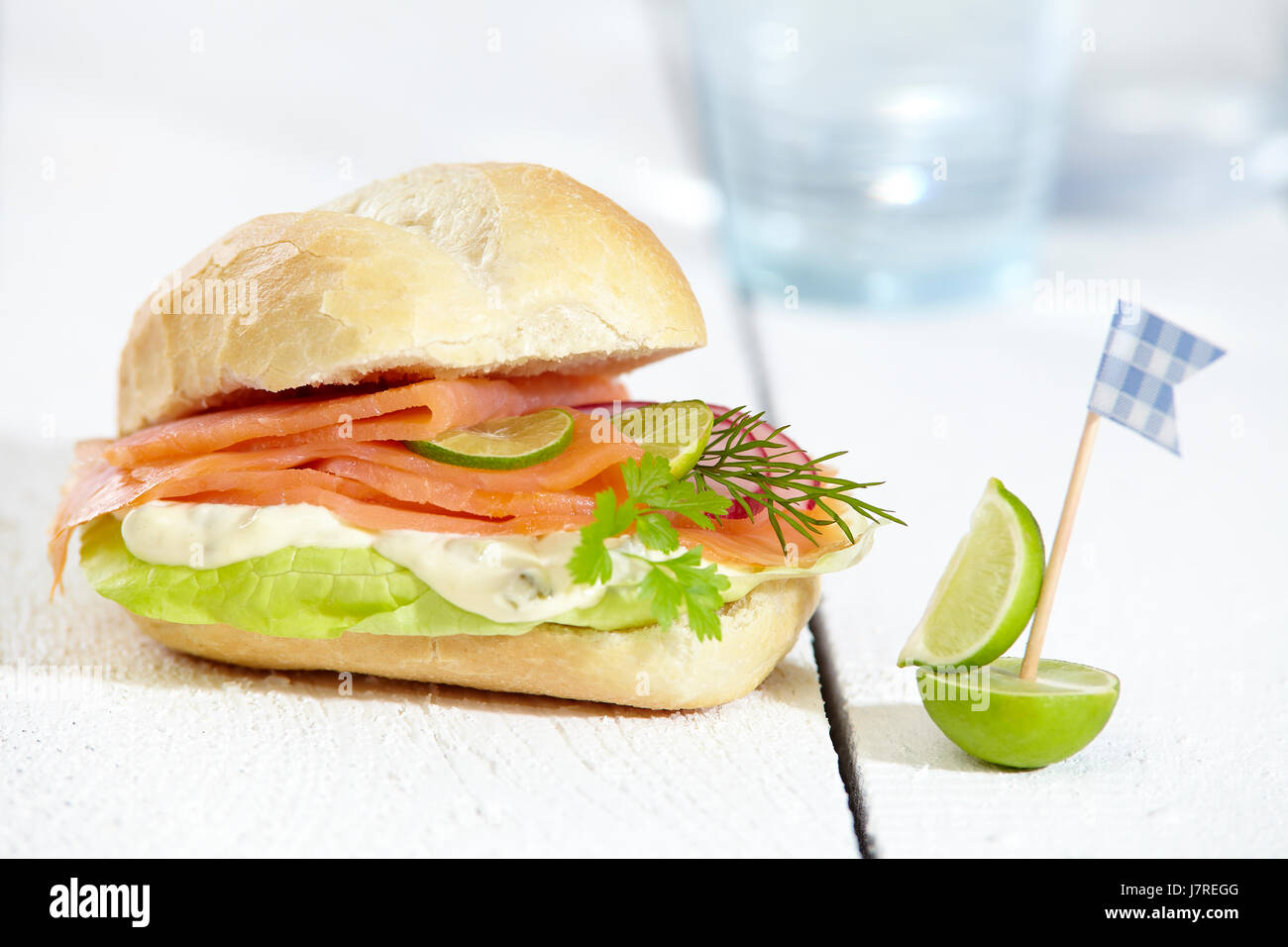 fish roll kaiser salmon baguette snack food aliment hunger fish boil ...