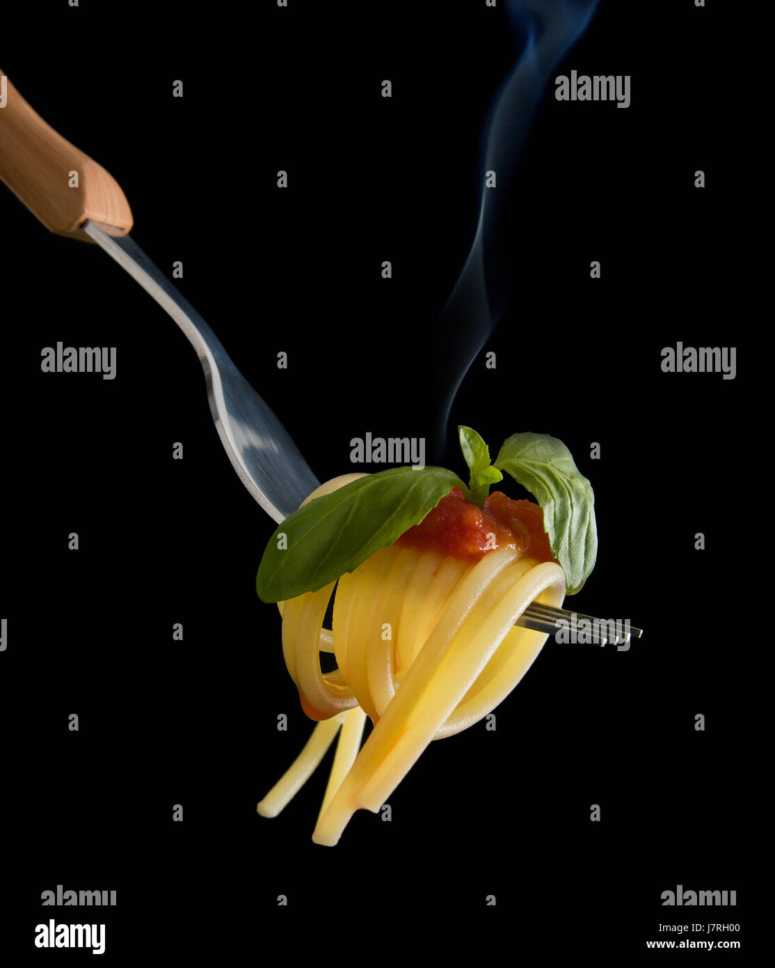 Pasta tomato smoke smoking fume hi-res stock photography and images - Alamy